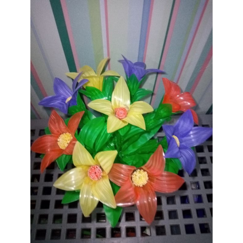 Jual bunga dari sedotan/prakarya bunga dari sedotan/kerajinan tangan ...
