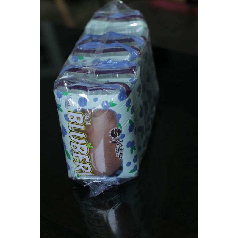 Jual Roti jordan rasa selai bluebery | Shopee Indonesia