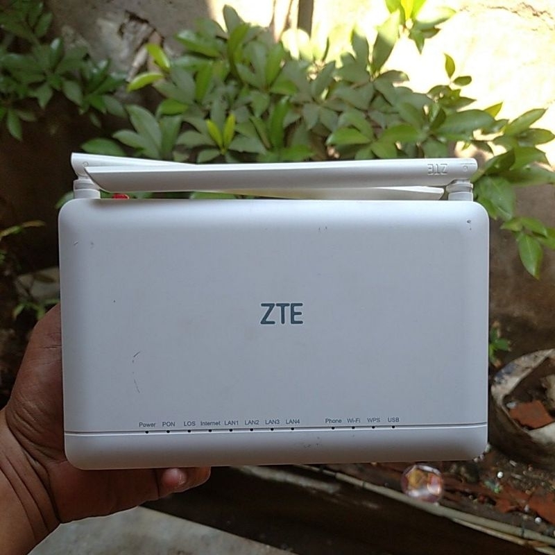 Jual Router F670L ZTE ZXHN Dual Band 5G port biru | Shopee Indonesia