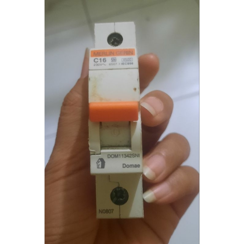 Jual MCB PLN Merlin Gerin Domae second normal | Shopee Indonesia