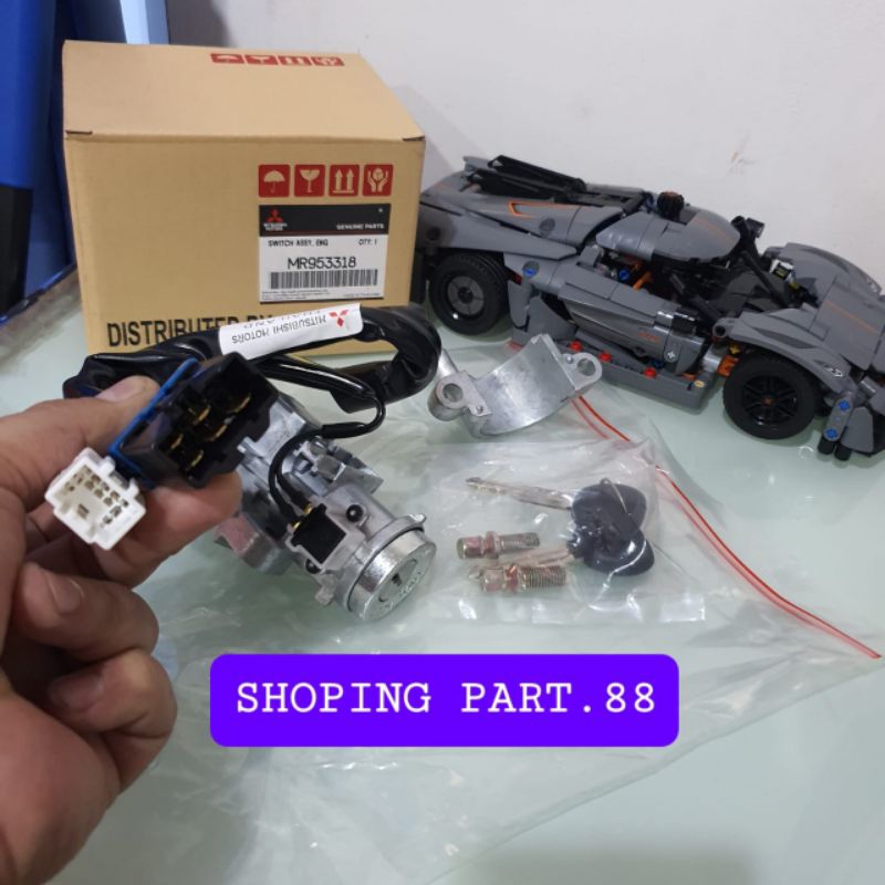 Jual KUNCI KONTAK ASSY/SWITCH ASSY,ENGINE L200 STRADA 2.5/2,8CC/MR953318 | Shopee Indonesia