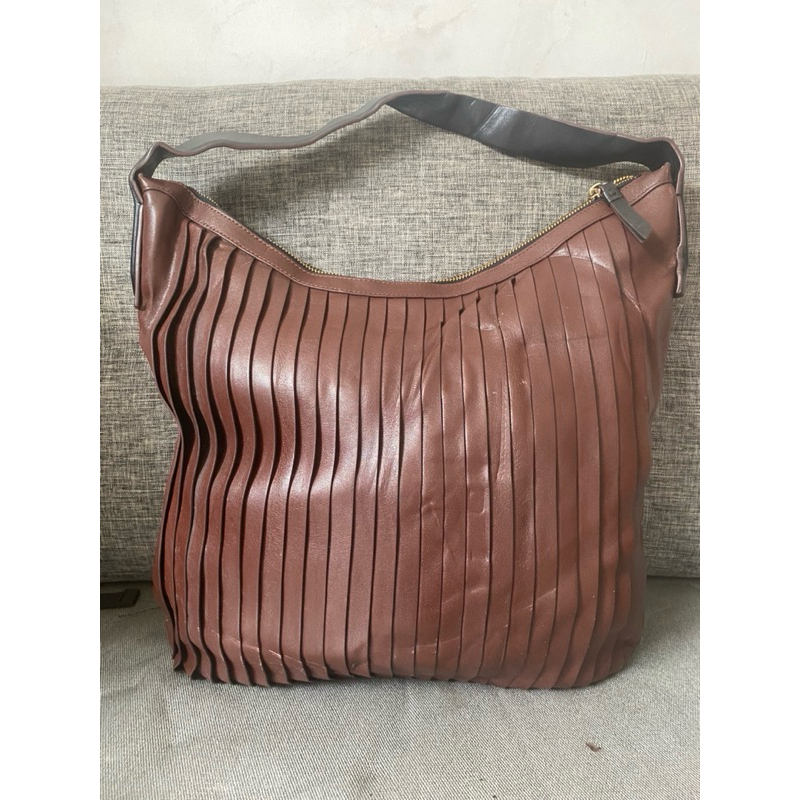 Jual Hobo Flisket Coklat DKNY | Shopee Indonesia