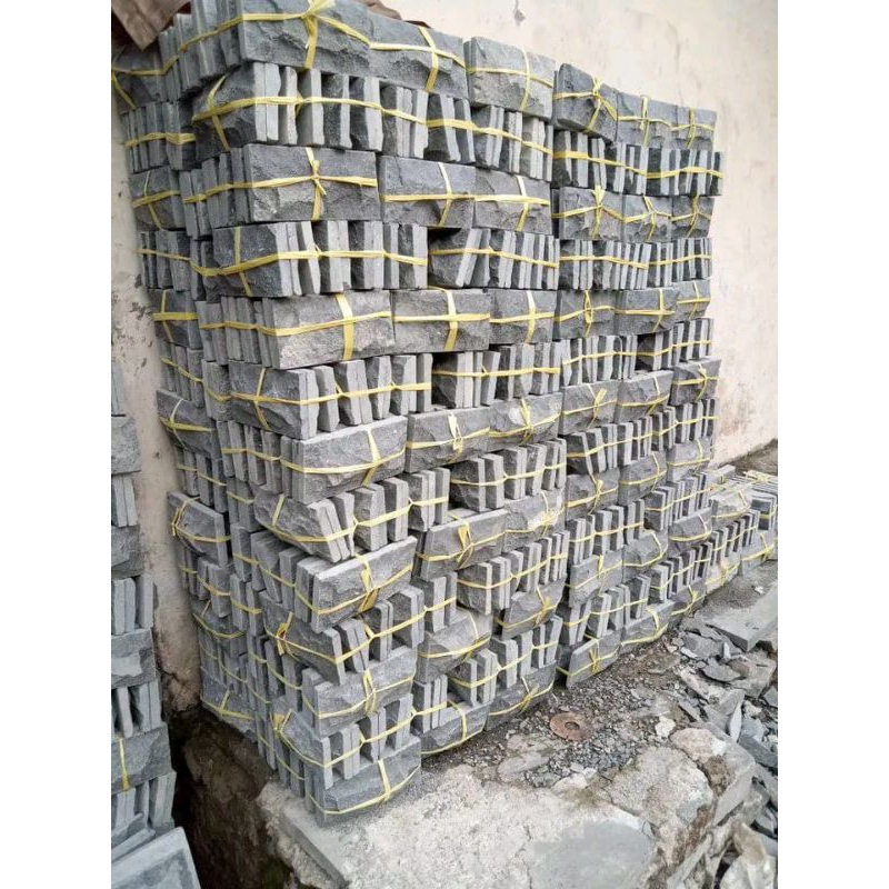 Jual Batu andesit RTA 10X20 | Shopee Indonesia