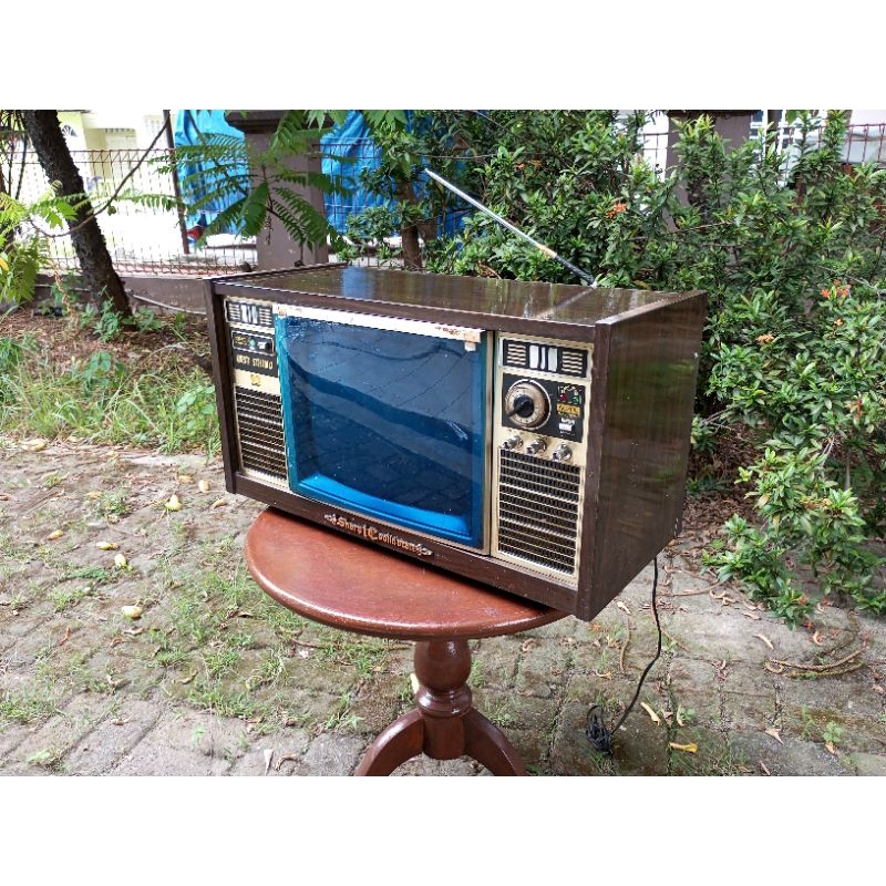 Jual Televisi TV Jadul Antik Vintage Merk SHARP Kondis Fisik i Mukus ...