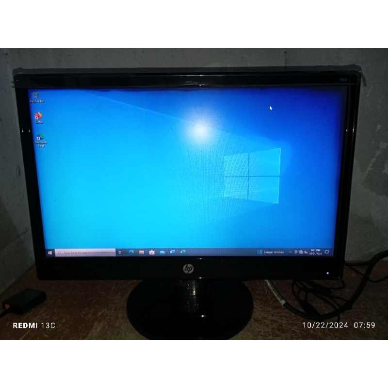 Jual Monitor LED HP 19 inch wide screen minus seperti di foto | Shopee ...