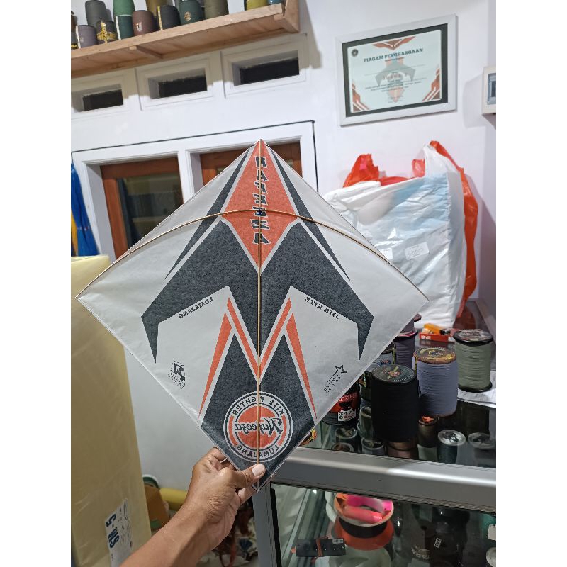 Jual LAYANGAN SUKHOI SUPER FULL PETUNG 2 WARNA | Shopee Indonesia