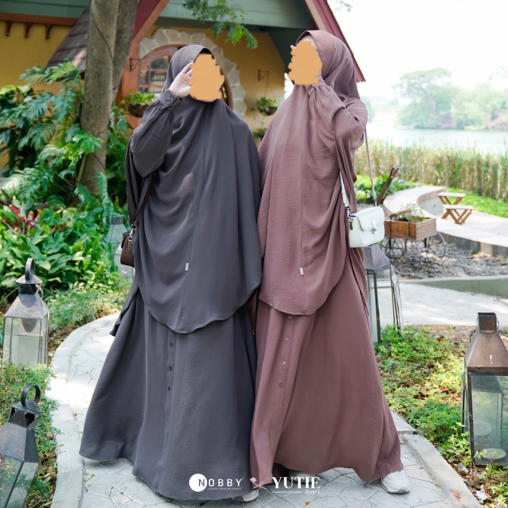 Jual Nobby Set Yumna Khimar & Yumna Gamis Bahan Silky Crepe | Shopee ...