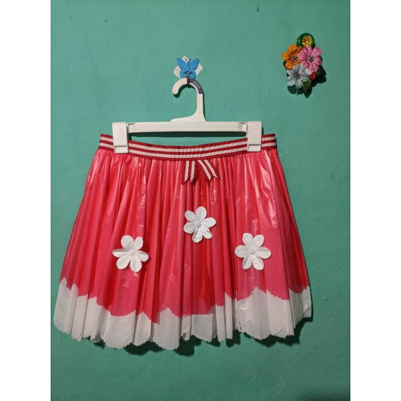 Jual rok plastik kresek susun/bawahan costum merah putih | Shopee Indonesia