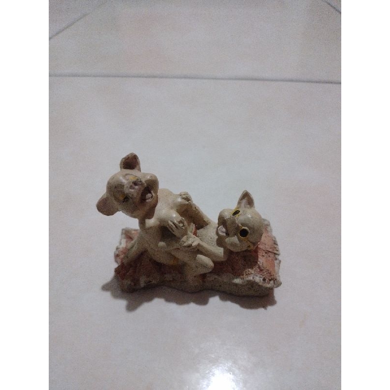 Jual Patung babi pakai kacamata, bahan keramik campur, size P10cm T5cm ...