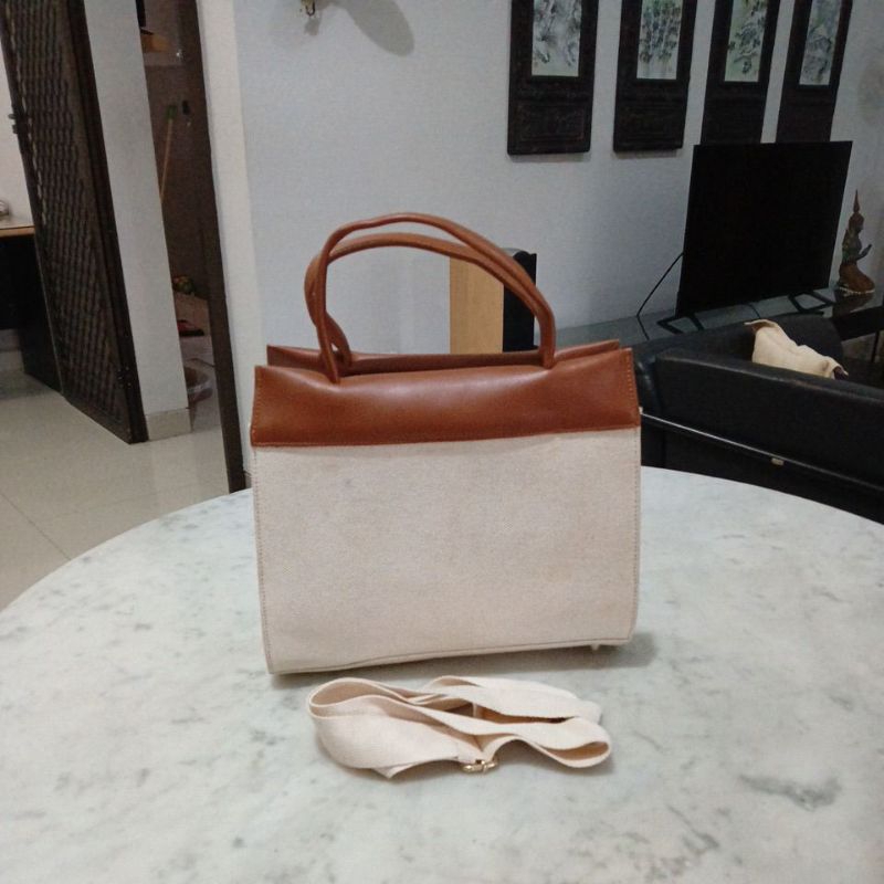 Jual Tas wanita ada MINUS ( TASBEKAS) | Shopee Indonesia