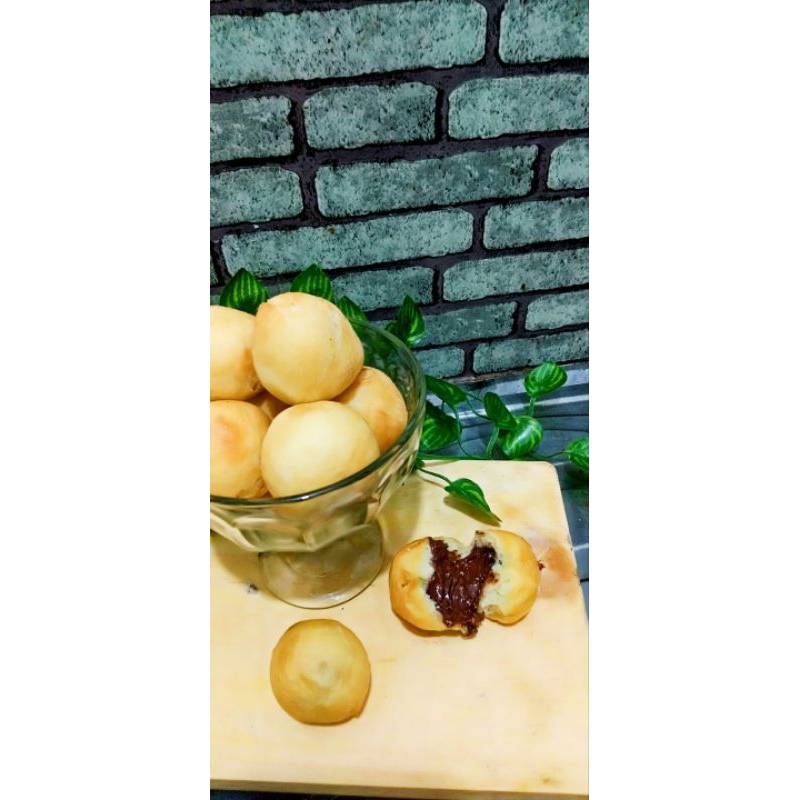 Jual Bomboloni isi Coklat || Pizza goreng coklat isi 10pcs | Shopee ...