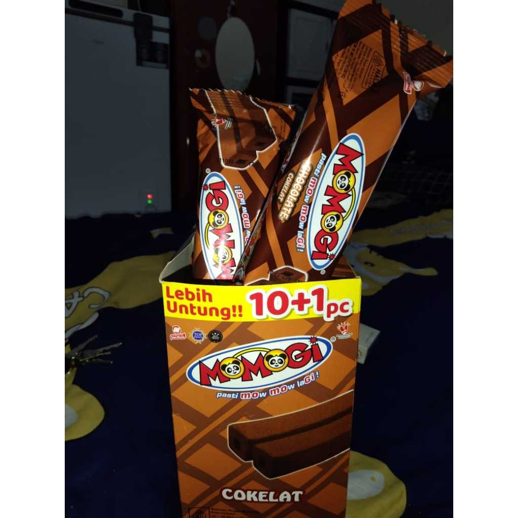 Jual MOMOGI SNACK STICK makanan ringan isi 11 x 12gr | Shopee Indonesia