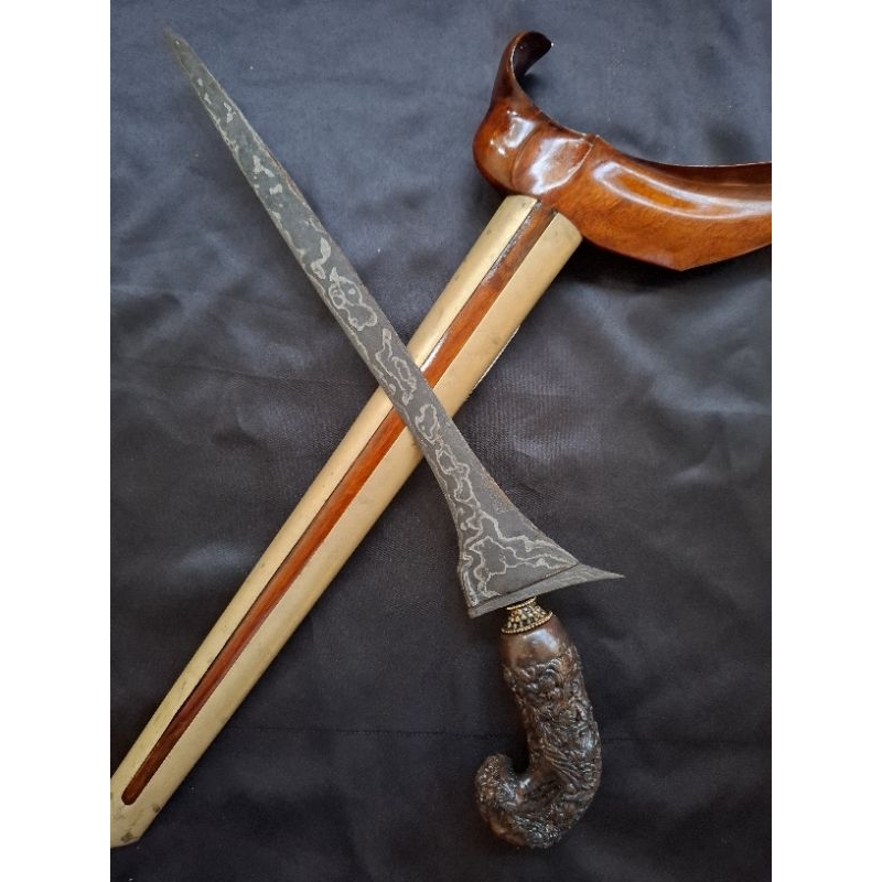 Jual Keris Brojol Pamor Udan Mas Tiban Tangguh Segaluh Wingit Bertuah ...