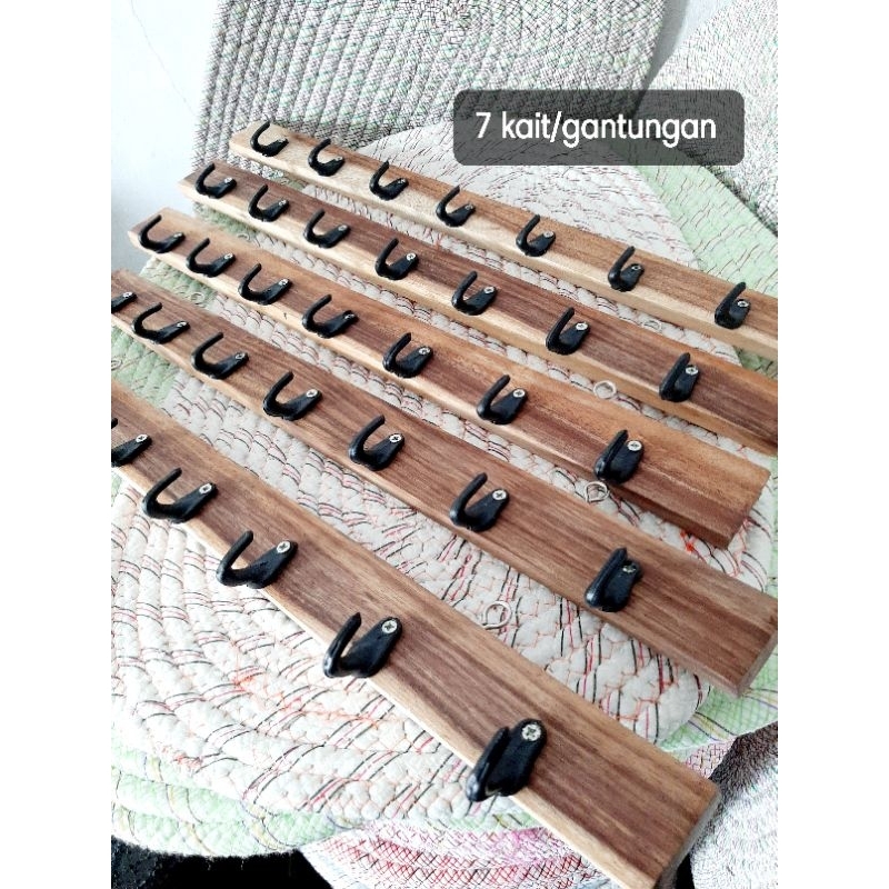 Jual [7 KAIT] GANTUNGAN BAJU DINDING MURAH KASTOK HANGER BAHAN KAYU JATI SERBAGUNA | Shopee ...