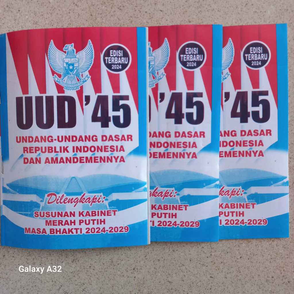 Jual Buku UUD 45 Bijian | Shopee Indonesia