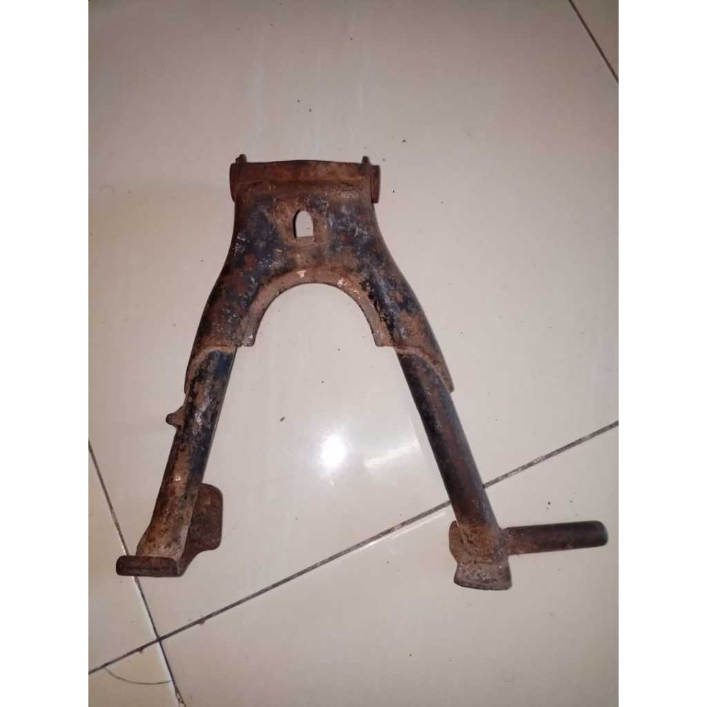 Jual Standar Tengah Standar 2 Honda C70 C700 Copotan Motor | Shopee ...