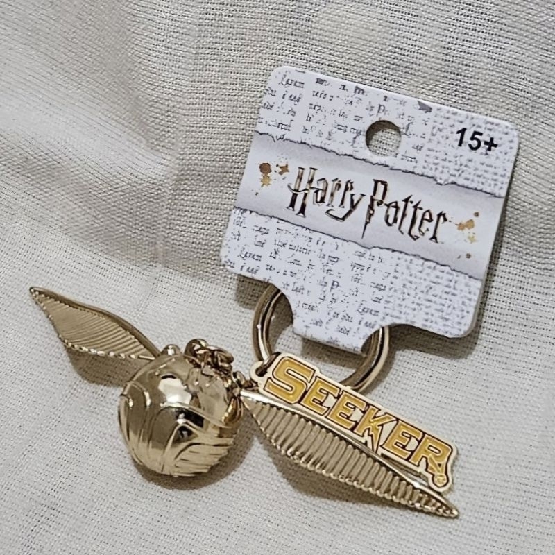Jual Miniso x Harry Potter Golden Snitch seeker Keychain | Shopee Indonesia