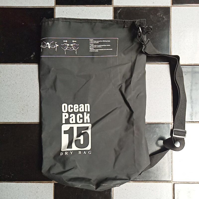 Jual Dry Bag Ocean Pack, 15 Liter, Hitam | Shopee Indonesia