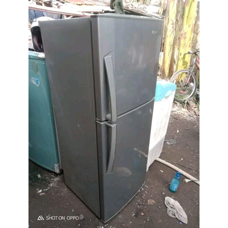 Jual KULKAS LG 2 PINTU SECOND MESIN MASIH SEGEL PABRIKAN | Shopee Indonesia