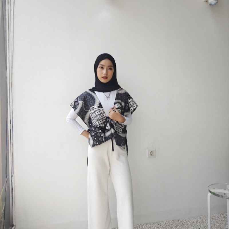 Jual VANCY VEST BATIK | Vest Batik Kondangan Modern - Rompi Vest Batik ...