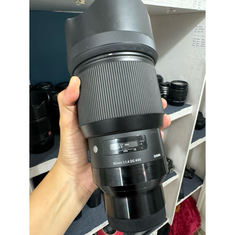 Jual Lensa Sigma 85mm f1.4 For sony | Shopee Indonesia