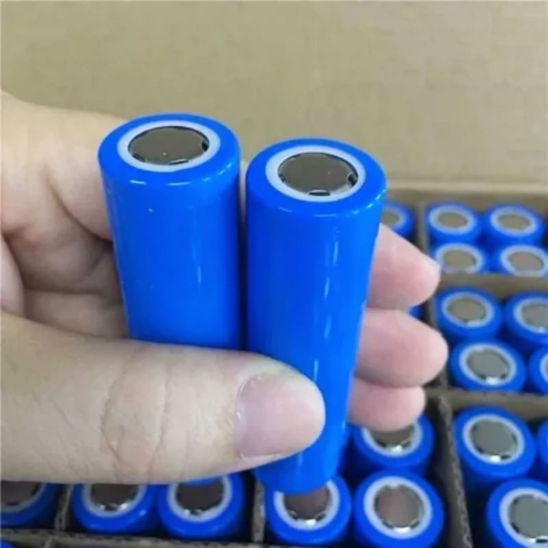 Jual BATTERAI / BATERY 18650 BIRU 3.7V RECHARGEABLE LITHIUM LI-ION ...