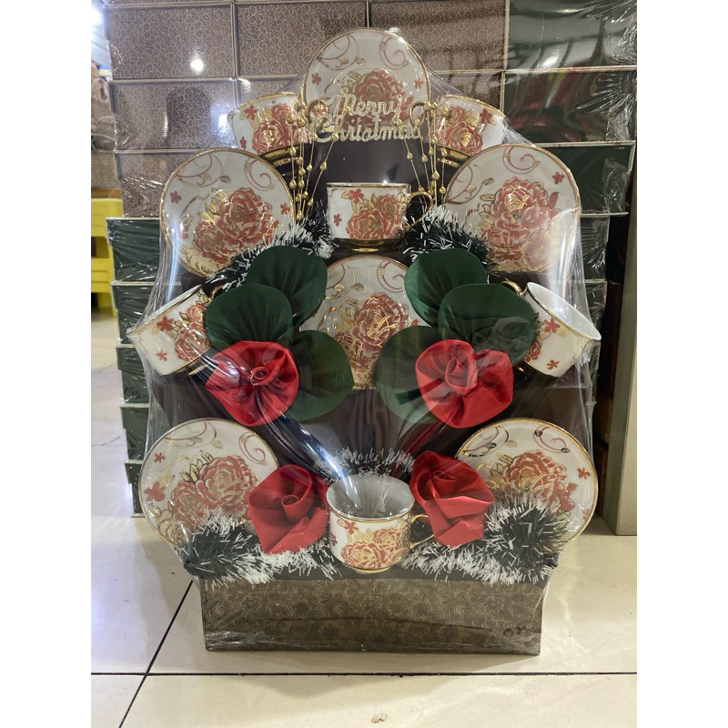 Jual parcel tea set rosgold/parcel natal/hampers natal/hampers wedding ...