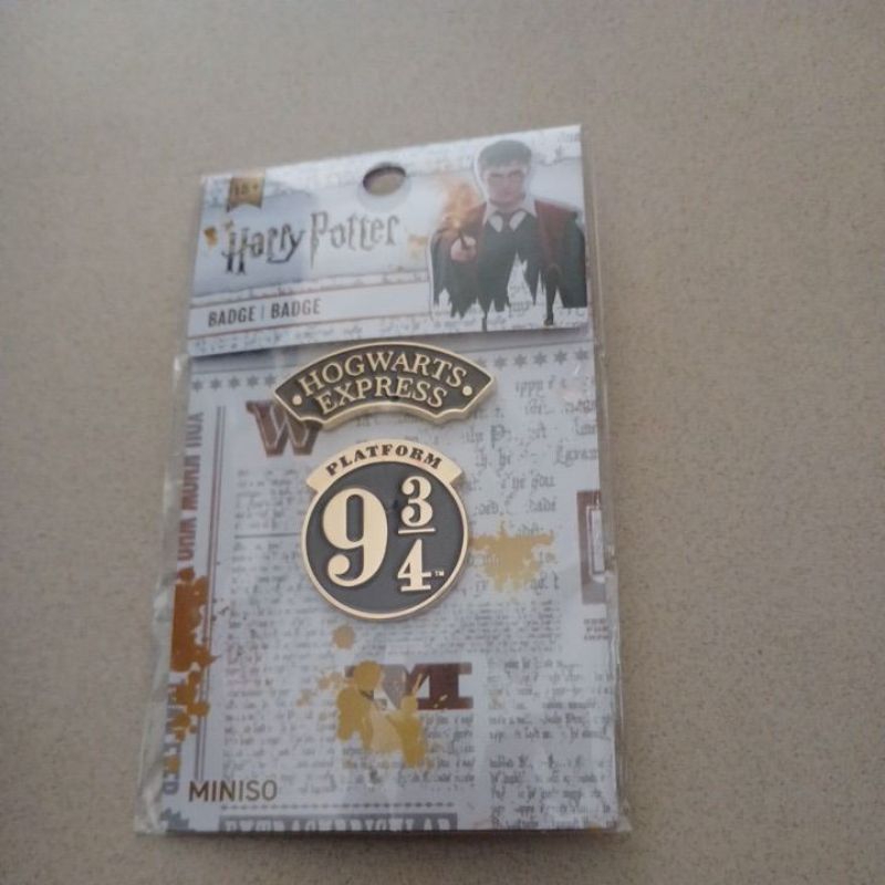 Jual (READY) MINISO X HARRY POTTER pin hogwarts express | Shopee Indonesia