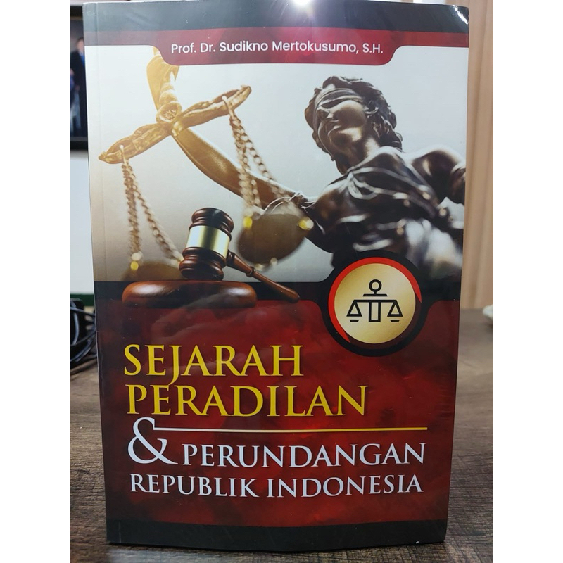 Jual [BUKU ASLI] SEJARAH PERADILAN DAN PERUNDANGAN REPUBLIK INDONESIA ...