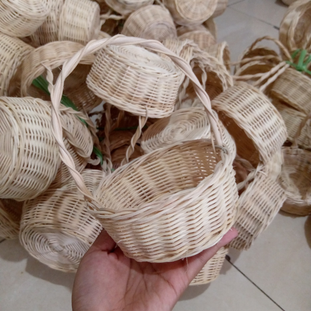 Jual KERANJANG ROTAN BULAT DIAMETER 10 CM | Shopee Indonesia