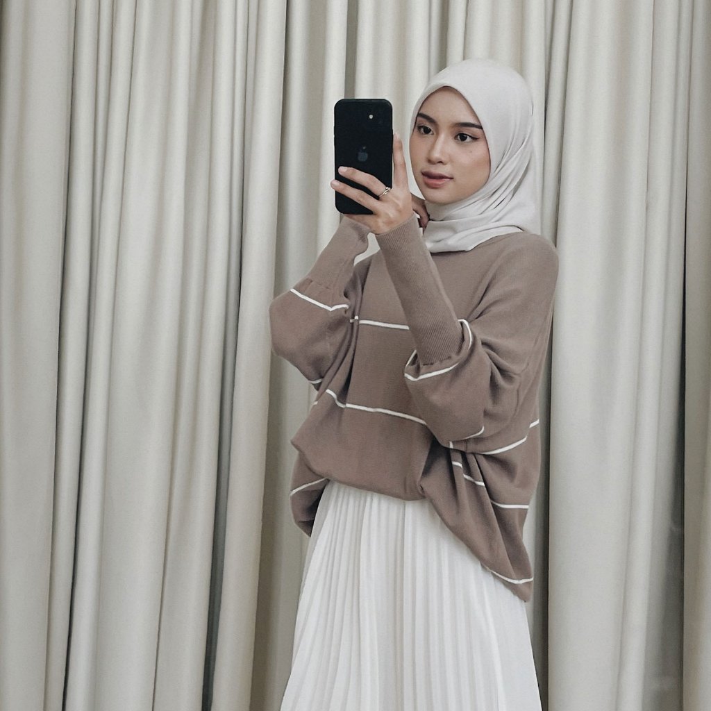 Jual Candraya by Aska Label - Sweater wanita rajut Outer wanita rajut warna offwhite, dusty pink ...