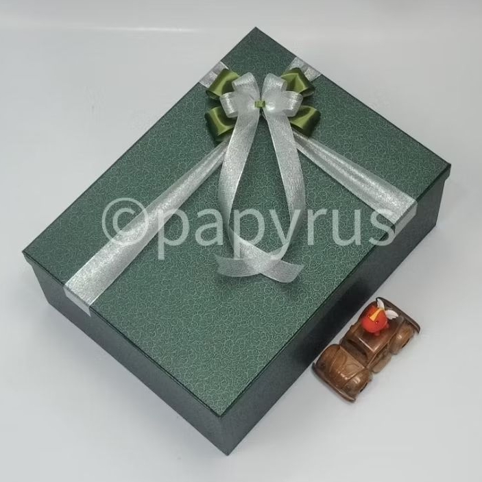 Jual PAPYRUS 30x40 Tinggi 15cm Kotak Kado Gift Box Hadiah V2 | Shopee Indonesia