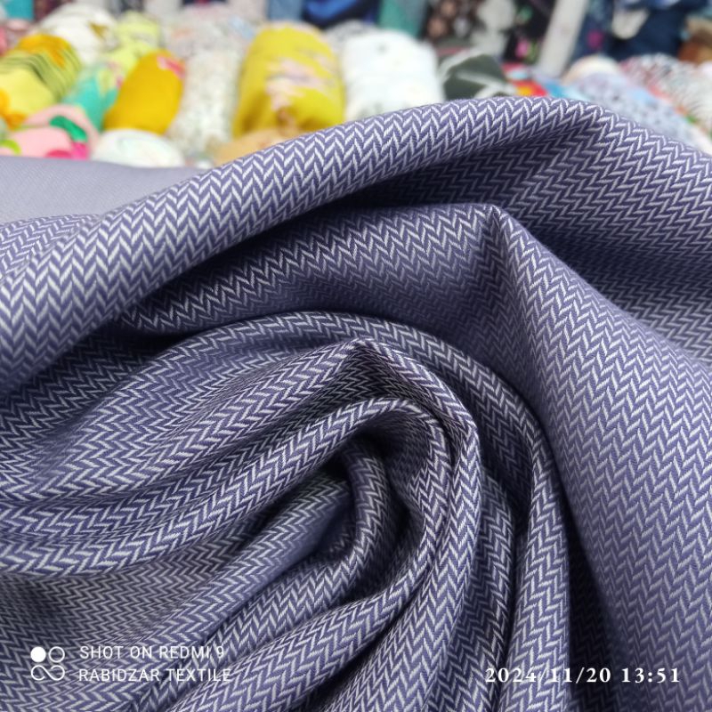 Jual KAIN KATUN DOBBY PREMIUM GARMENT MOTIF TRIBAL DARK | Shopee Indonesia
