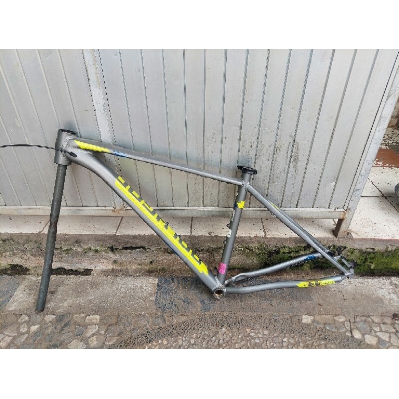 Jual Frame Polygon Xtrada 6 2020 uk 27.5 size M | Shopee Indonesia