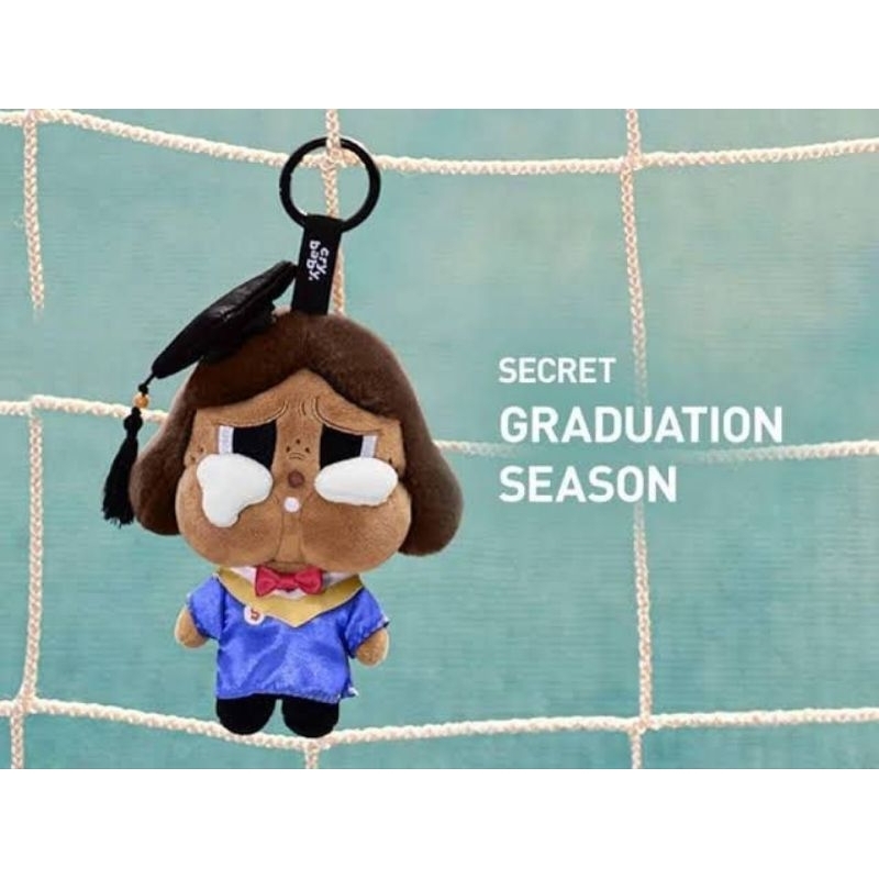 Jual POPMART SECRET CRYBABY Sunset Concert - Graduation | Shopee Indonesia