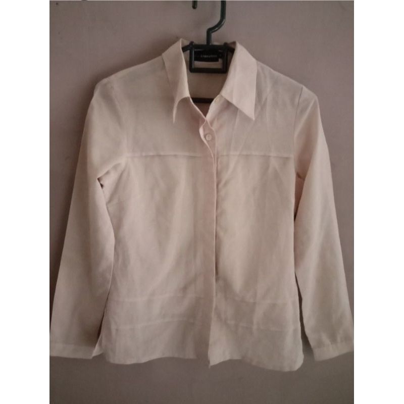 Jual Kemeja cream The Executive | Shopee Indonesia