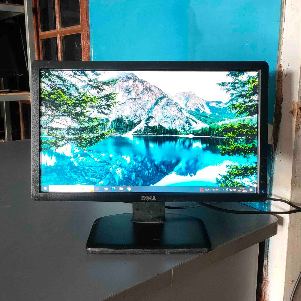 Jual Monitor Lcd Merk Dell Ukuran Layar 19 Inch Kondisi Normal Grade A ...