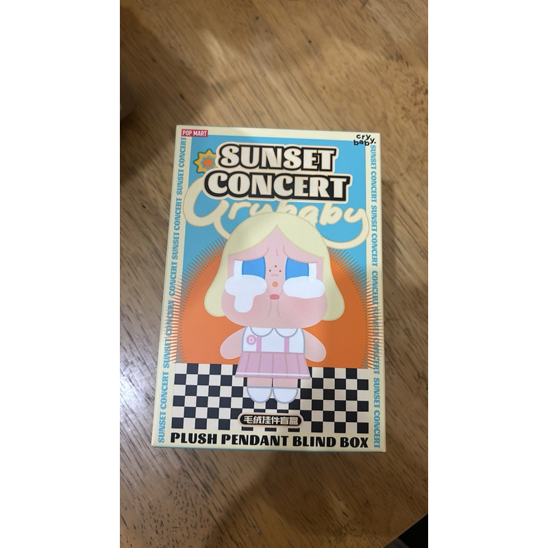 Jual SALE CRY BABY SUNSET CONCERT ORIGINAL SEGEL | Shopee Indonesia