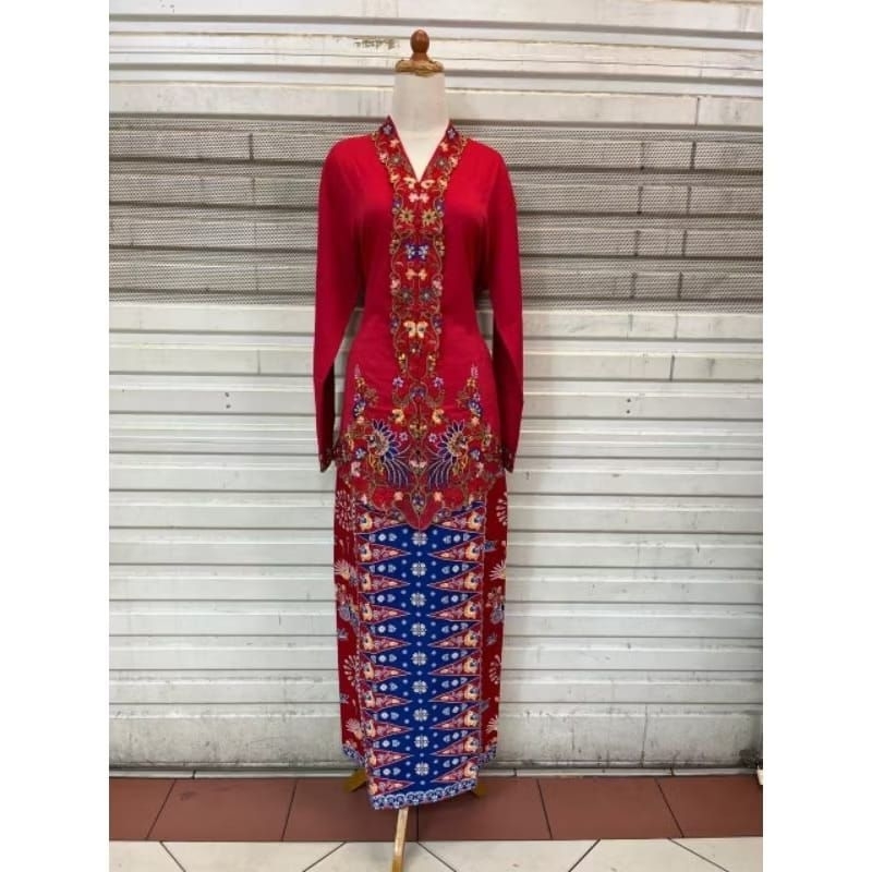 Jual SETELAN KEBAYA ENCIM MOTIF MERAK BORDIR // KEBAYA ENCIM BETAWI ...