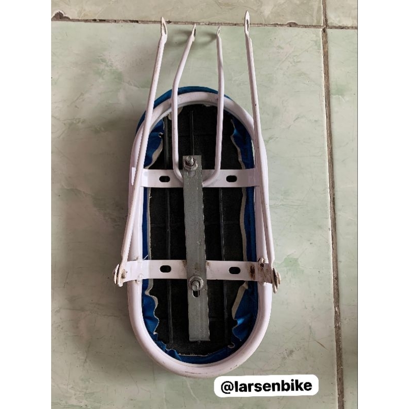 Jual Boncengan sepeda 12 Bagasi sepeda 12 Spon sepeda Anak 12 Bekas ...