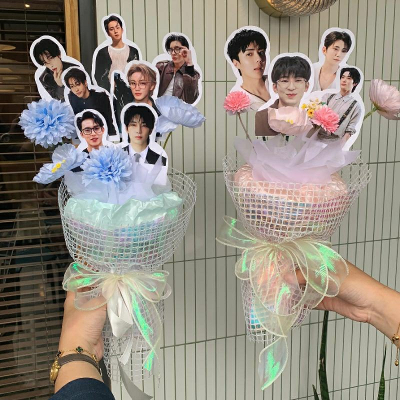 Jual Round Bouquet Kpop Artificial Flower — Bucket Wisuda, Ulang Tahun ...
