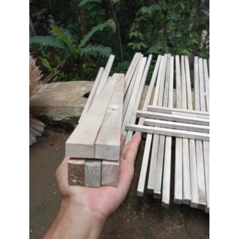 Jual kayu reng 2x3 panjang 200cm isi 10 batang termurah sudah serut ...