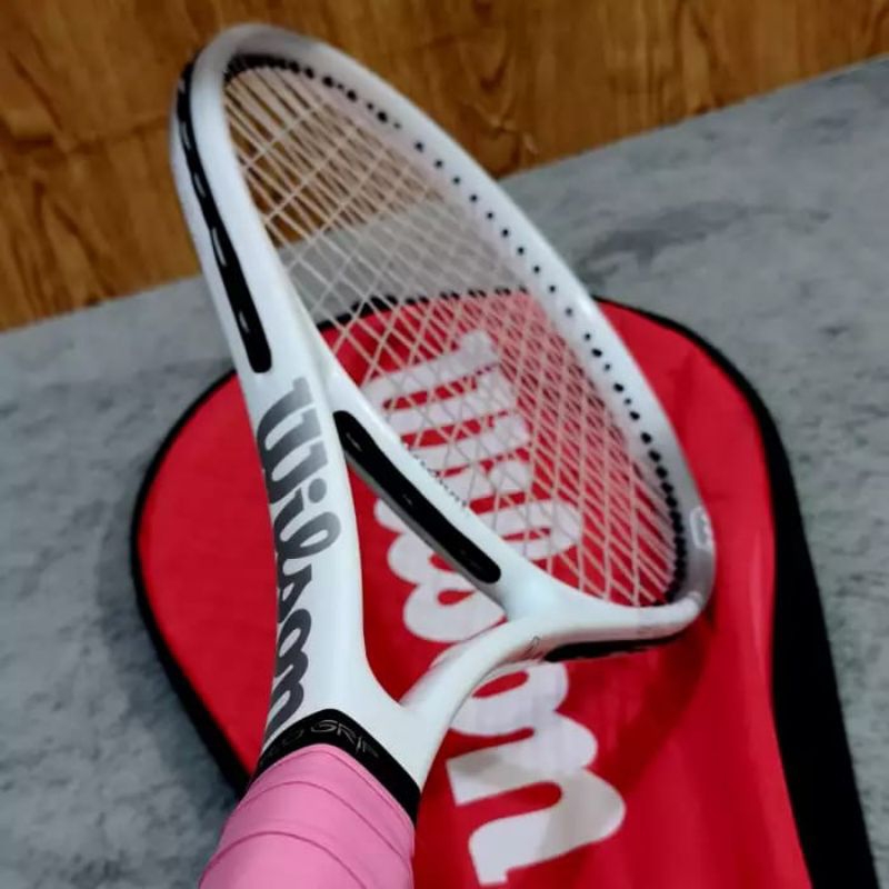 Jual Raket Tenis Buat Pemula Wilson Siap Pakai Grip Pink | Shopee Indonesia