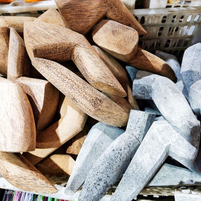 Jual ULEG,ULEK,Ulegan Kayu Kelapa,Ulegan Batu Asli, | Shopee Indonesia