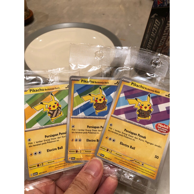 Jual Pokemon pikachu batik kartu card | Shopee Indonesia