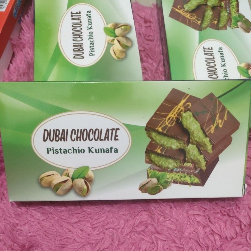 Jual Dubai coklat dengan pistachio kunafa | Shopee Indonesia