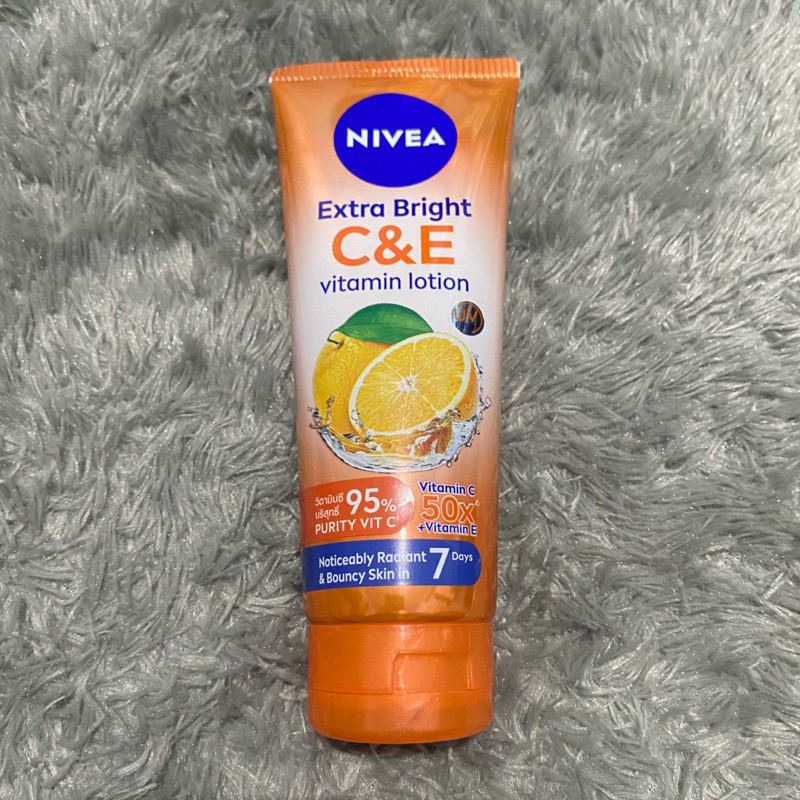Jual NIVEA Extra Bright C&E Vitamin Lotion 180ml - Body Lotion, 50x Vitamin C, Kulit terlihat ...