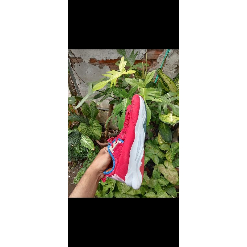 Jual Sepatu Olahraga Merah Putih | Shopee Indonesia