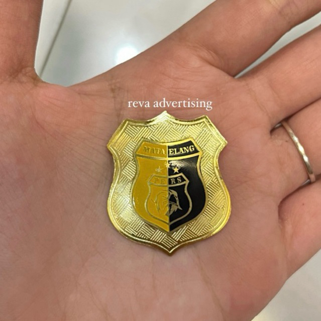 Jual pin dada pers mata elang magnet | Shopee Indonesia