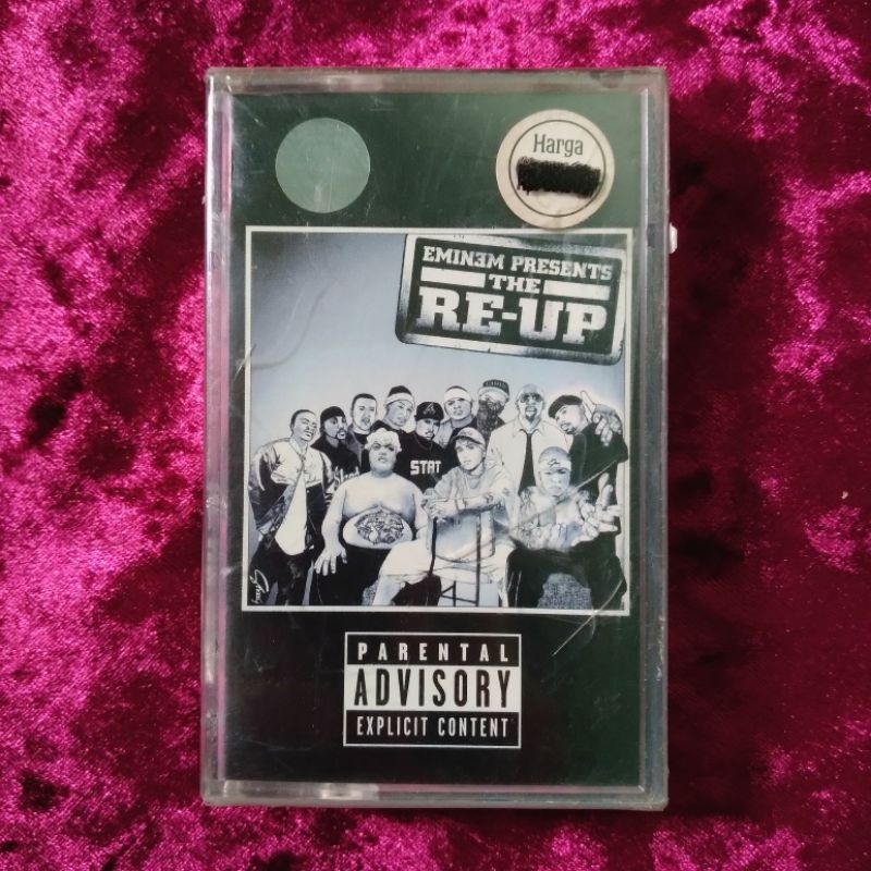 Jual Kaset Eminem - Present The Re-Up (Sealed) | Shopee Indonesia